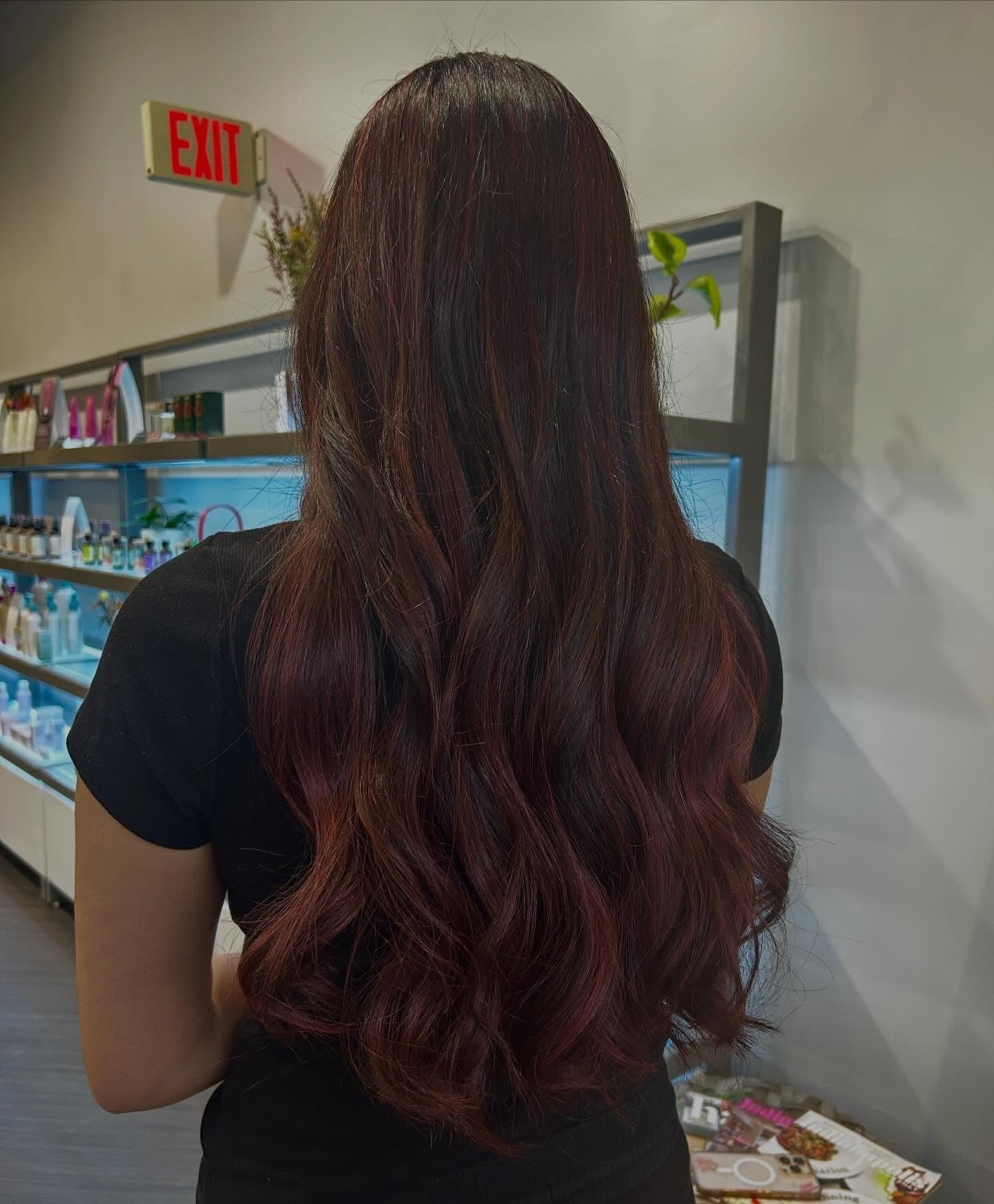 13 Dark Red Hair Color Ideas That Never Go Out of Style – Trend Is Style